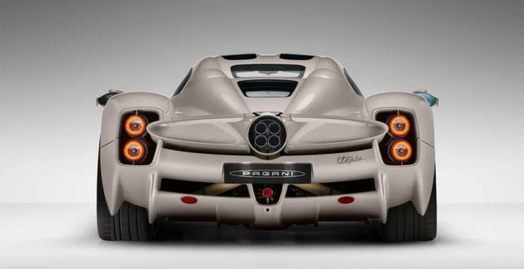 This Is The Brand New Pagani Utopia, A Retro Styled V12 Vehicle - Cars ...
