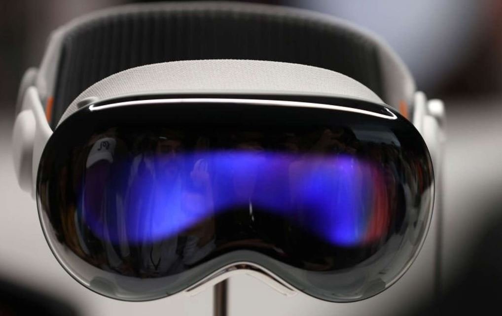 The $3,499 Vision Pro from Apple Has A Release Date At Last - Cars ...