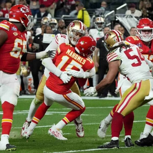 Toyota Unveils The New Prius - Cars,Bikes Specs & Autoparts - Find Car ...